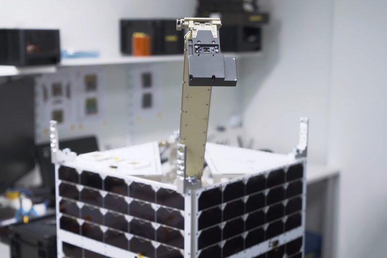 NanoAvionics records first ever 4K resolution full satellite selfie in ...